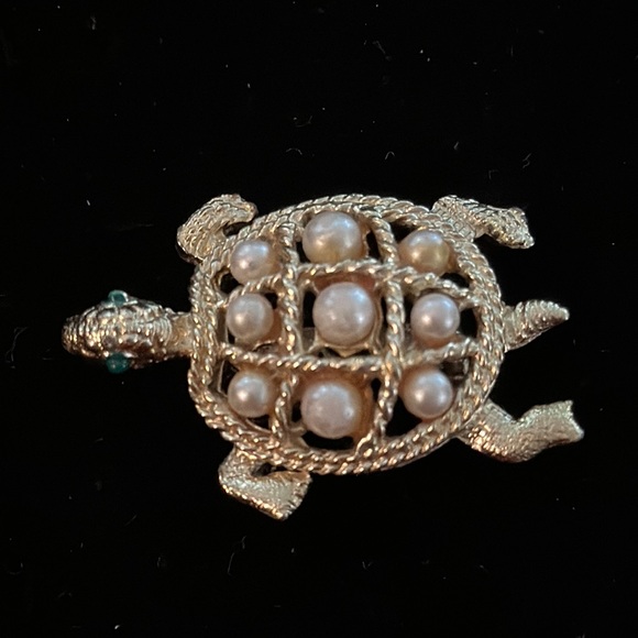 Jewelry | Vintage Pearl Turtle Brooch | Poshmark